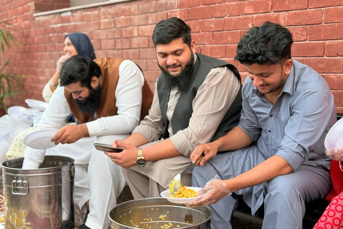 Esaar-e-Ramadan 4th Iftar Dastarkhwan - University of Central Punjab